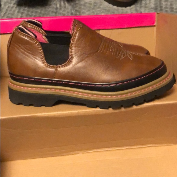 Western Chief | Shoes | Western Chief Romeo Style Shoe | Poshmark